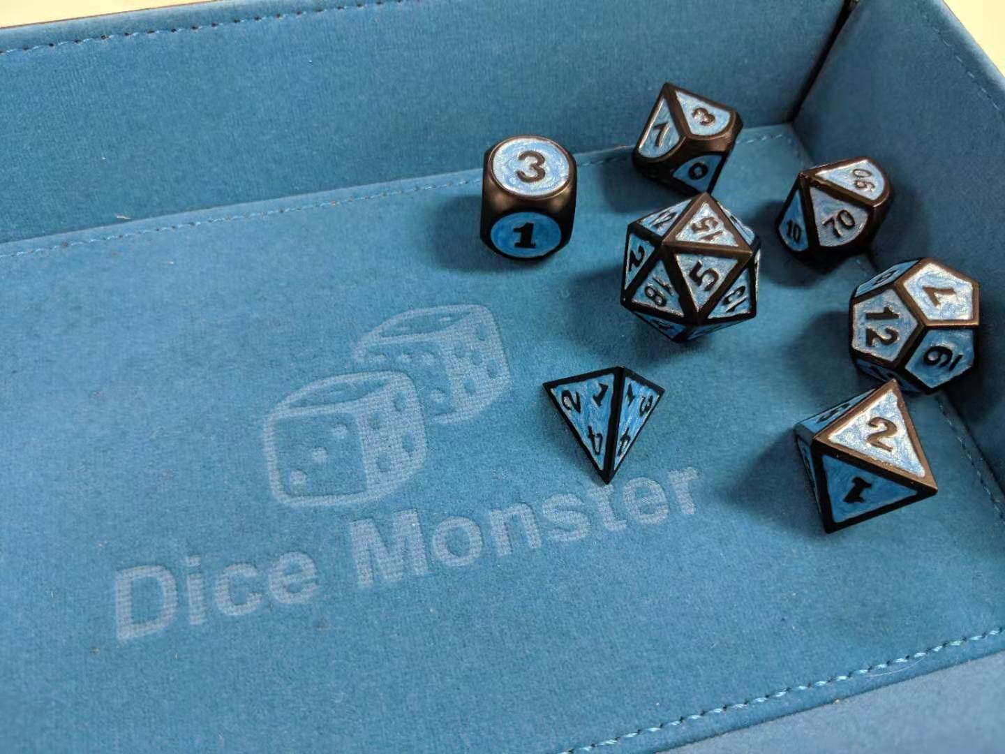 Dice Hoard Metal Premium Set 09 RRP$65_Hollow Metal_Metal Dice_Dice Hoard